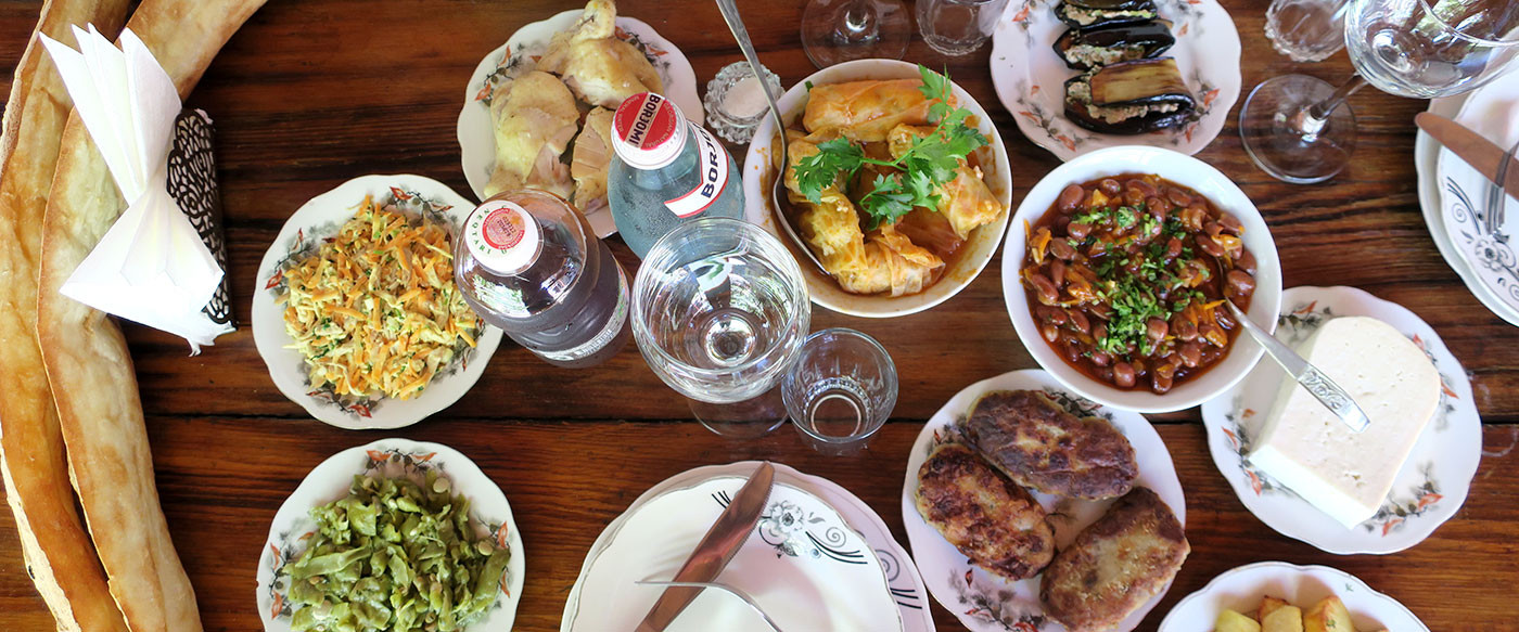 Indelible Memory: Feasting With a Family in Georgia | Andrew Harper